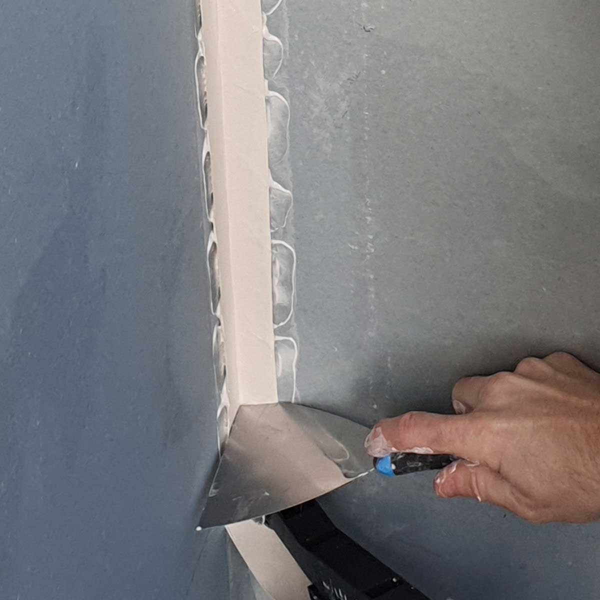 Spackelspade Delko Blade 2-in-1 100 mm - NCPE Sweden